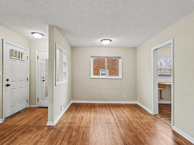 2421 Barstow Road