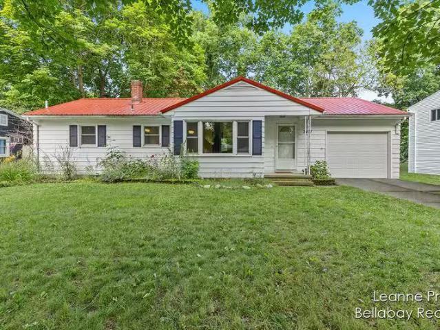 2421 CUMBERLAND ST, KALAMAZOO, MI 49006 Single Family Residenc.