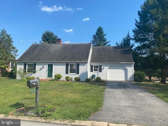 2421 Carllyn Dr, York, PA 17403