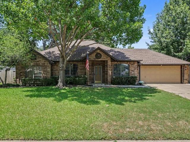2421 Cornell Dr, Flower Mound, TX 75022