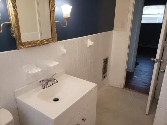 2421 Dearborn Dr Durham 27704 1 2421 Dearborn Dr #1