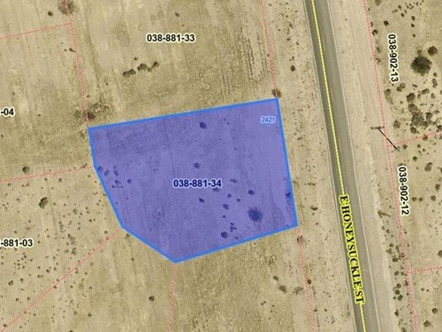 2421 E Honeysuckle St, Pahrump, NV 89048