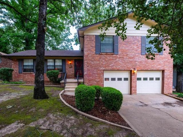 2421 Gunpowder Rd, Little Rock, AR 72227