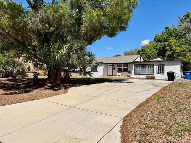 2421 Granada Cir E, St. Petersburg, FL 33712 | MLS #TB8484 | Compass