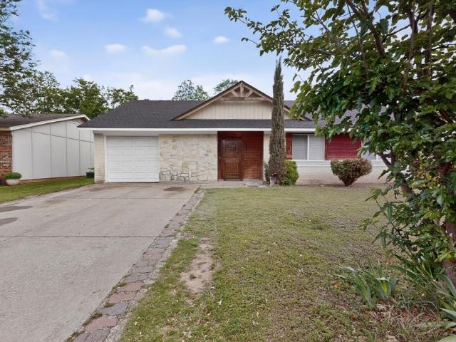 2421 Harbor Trail