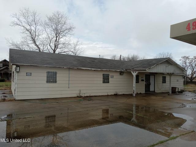 2421 Highway 49