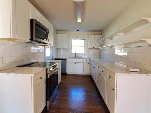 2421 Loy Lake Road