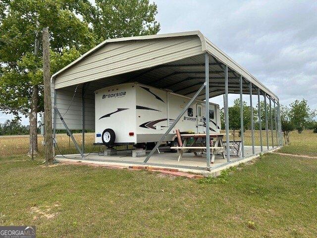 2421 S Old River Rd, Uvalda, GA 30473