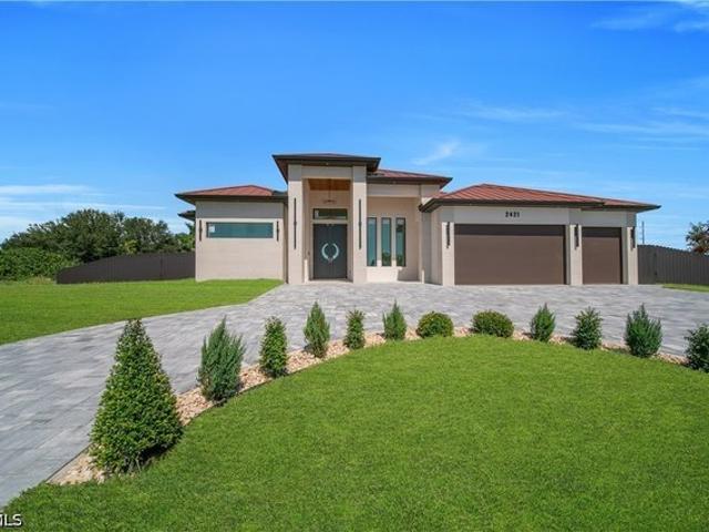 2421 Santa Barbara Blvd N, Cape Coral, FL 33993