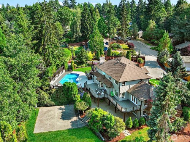 2421 th Avenue W
