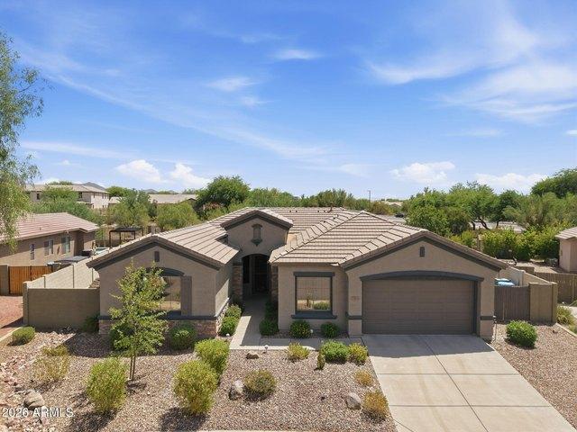 2421 W Kit Carson Ct, Phoenix, AZ 85086