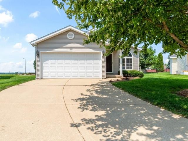 2421 W Jubilee Ln, Dunlap, IL 61525