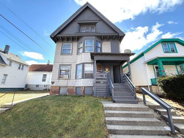 2421 W Scott St Unit 2423, Milwaukee, WI 53204