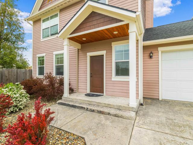 2421 White Ave