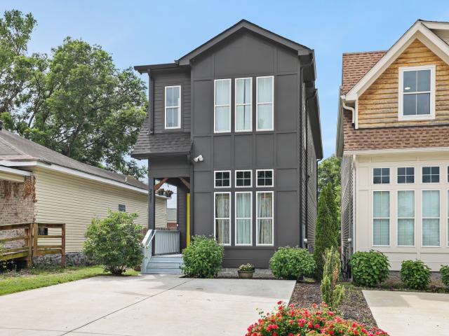 2421 14th Ave N, Nashville, TN 37208 | MLS #3184