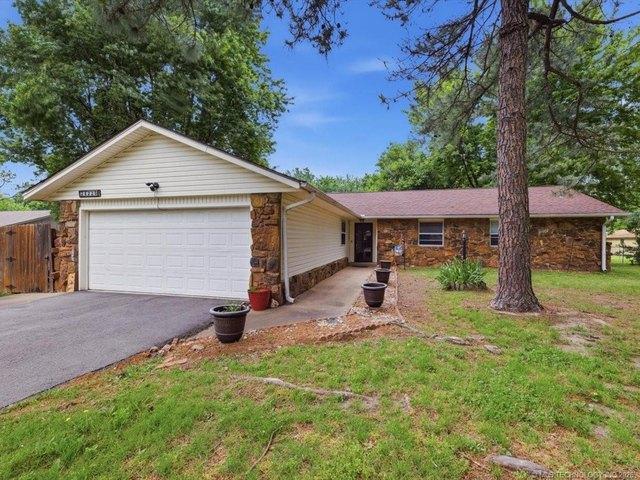24225 E 112th St S, Broken Arrow, OK 74014