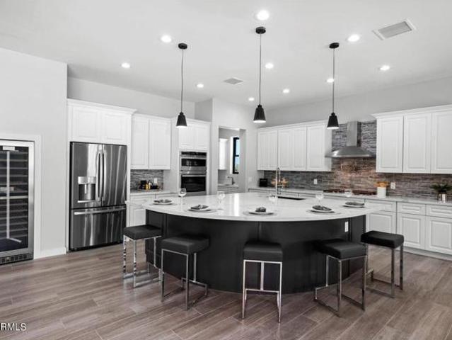 24225 N 65th Ave, Glendale, AZ 85310
