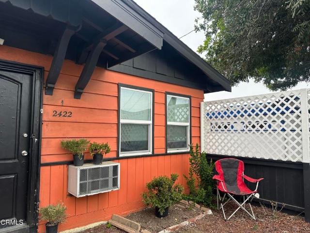 2422 Alameda Avenue
