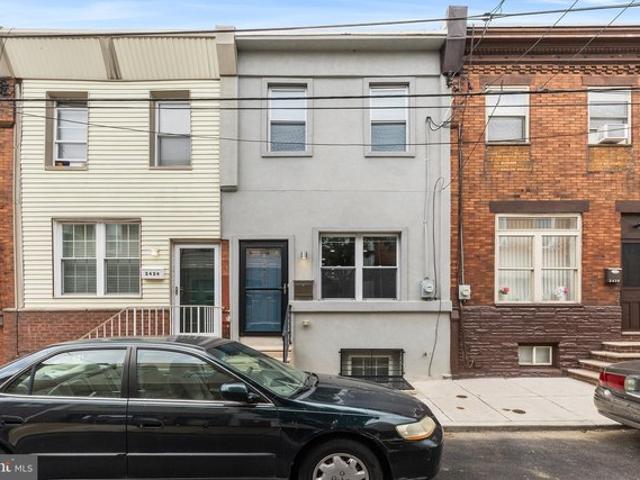 2422 S Juniper St, Philadelphia, PA 19148