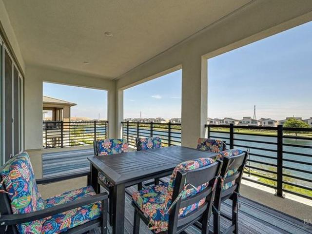 2422 Shore Vis, Fairfield, CA 94533