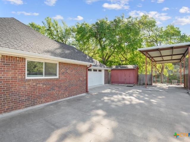 2422 Smith Bluff Road