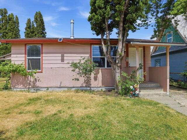 2422 W Sinto Ave, Spokane, WA 99201