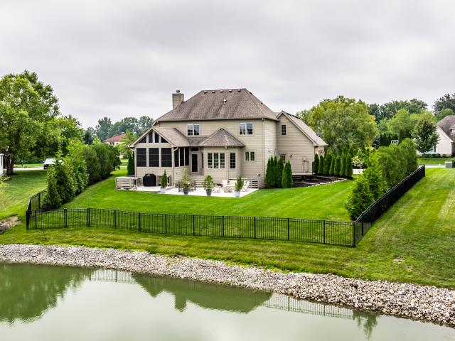 2422 Winfield Drive