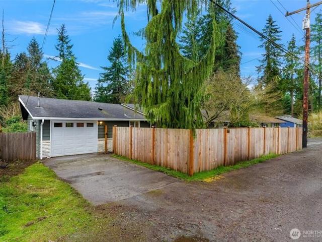 2422 73rd St SE, Everett, WA 98203