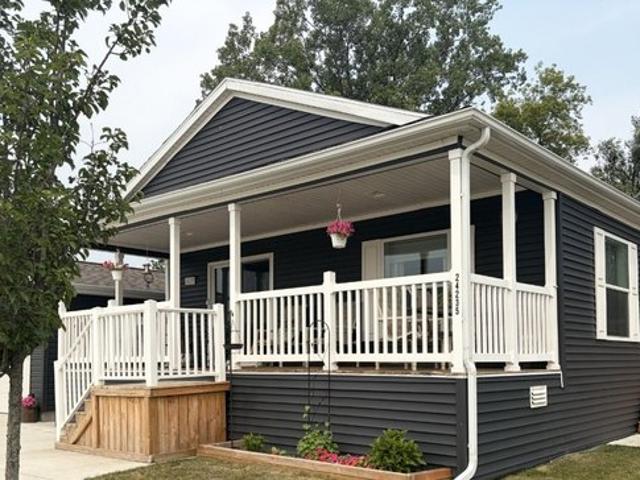 24235 Norway Rd, Chelsea, MI 48118