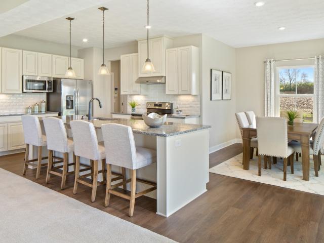 2423 Brumby Loop