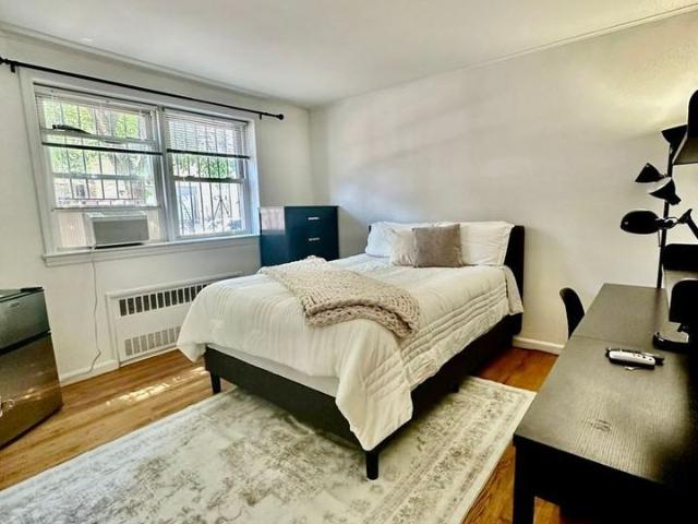2423 Cambreleng LLC 2 Bedroom Apartment for Rent at 2423 Cambreleng Ave, New York, NY 10458 Belmont