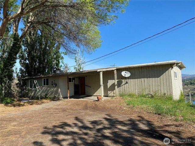 2423 Lower Hedges Rd, Wenatchee, WA 98801