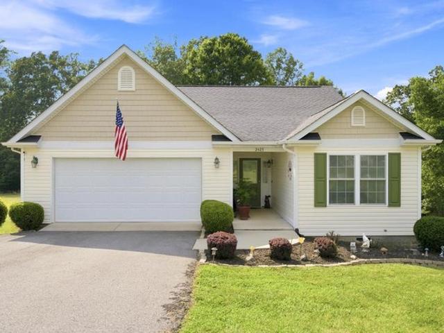 2423 River Rd, Madison Heights, VA 24572