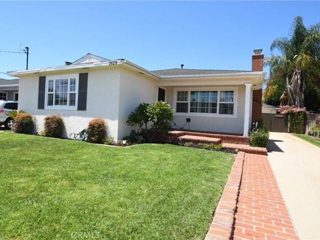 2423 W 233rd St, Torrance, CA 90501