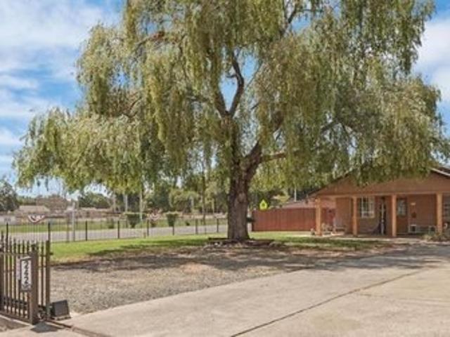 242 3rd St, Galt, CA 95632