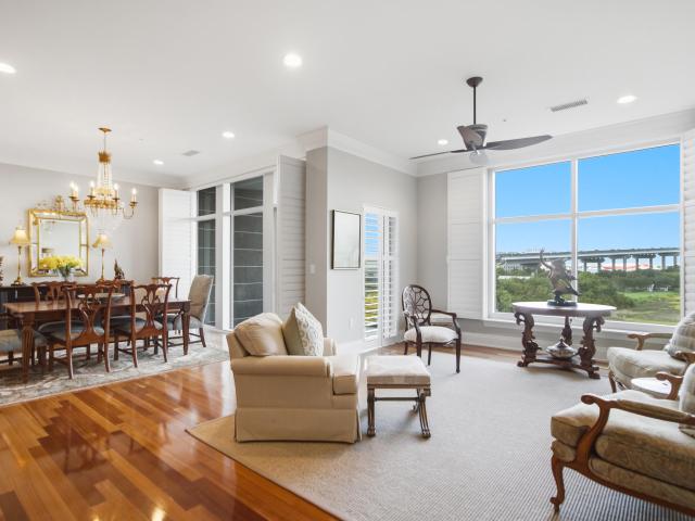 242 Cooper River Drive
