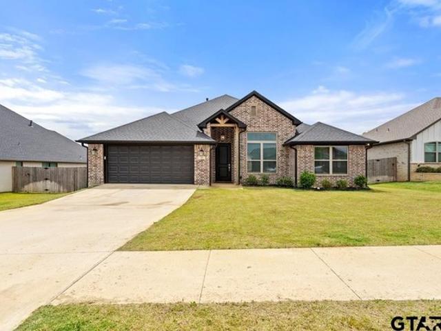 242 Amanda Ave, Bullard, TX 75757