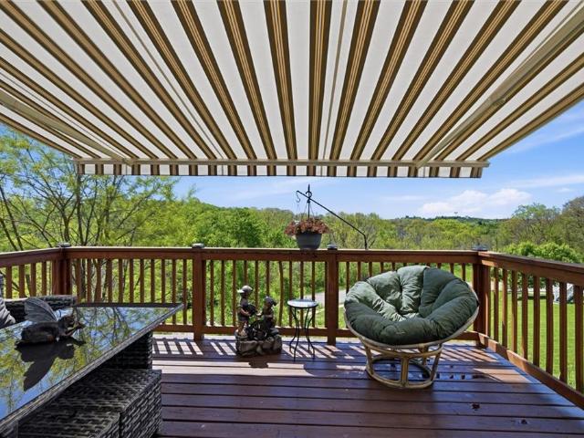 242 Grace Manor Dr, Coraopolis, PA 15108 | MLS #1748