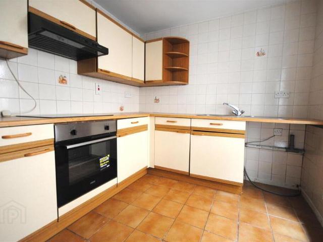 242 Donegall Avenue, Belfast, BT12 6LU