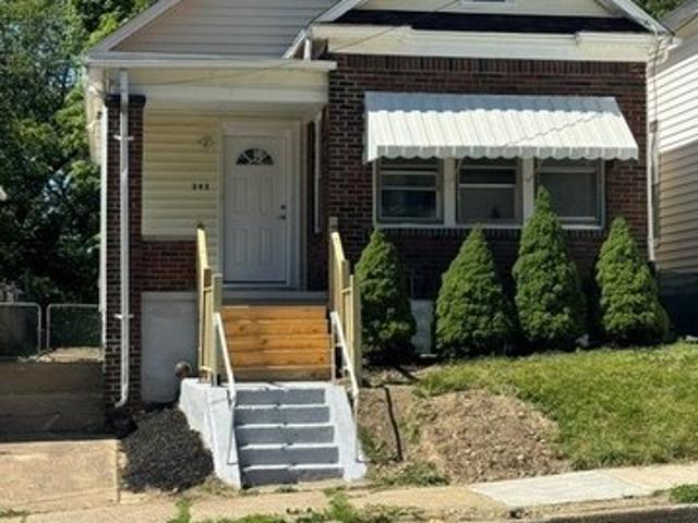 242 E 32nd St, Erie, PA 16504