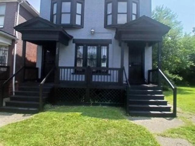 242 E Euclid St, Detroit, MI 48202