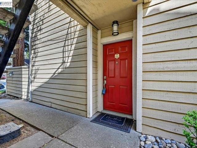 242 Eastridge Dr, San Ramon, CA 94582