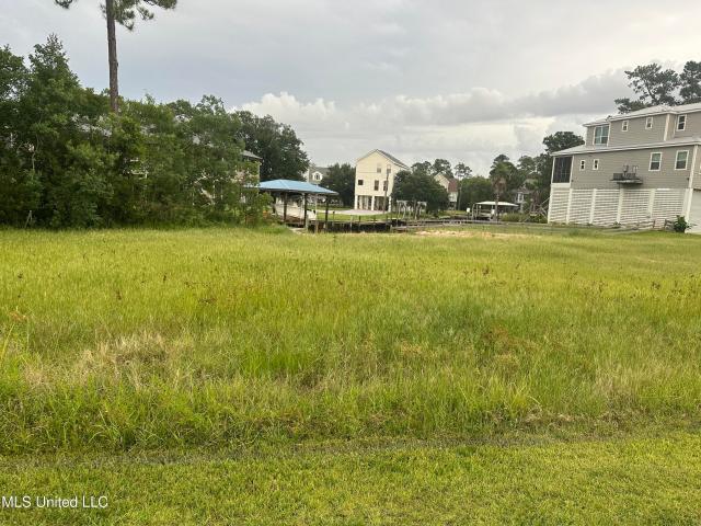 242 Fernwood Drive