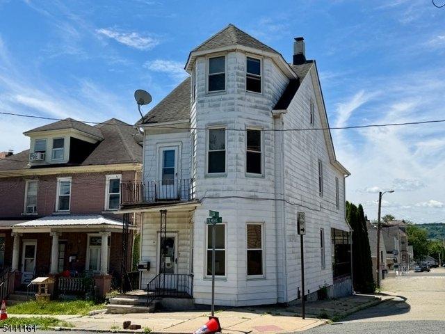 242 Filmore St, Phillipsburg, NJ 08865