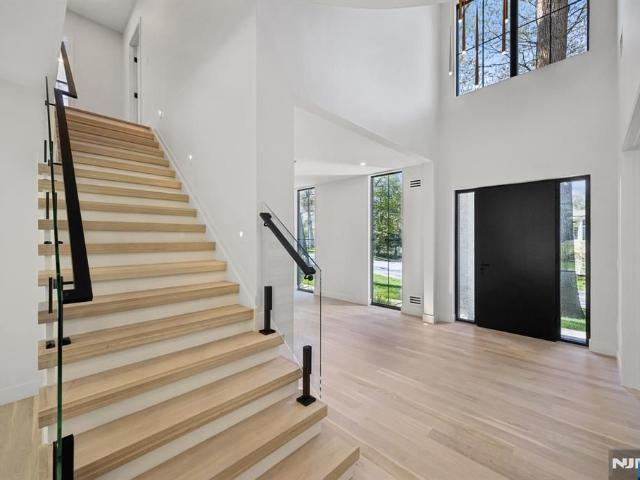 242 Hardenburgh Avenue, Demarest, US, NJ