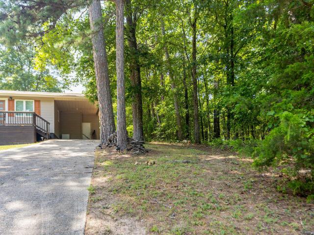242 Lakeview Drive