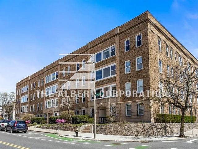 242 S Huntington Ave Apt 1, Boston, MA 02130