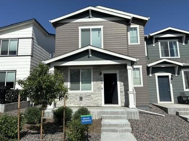 242 Scaup Ln, Johnstown, CO 80534