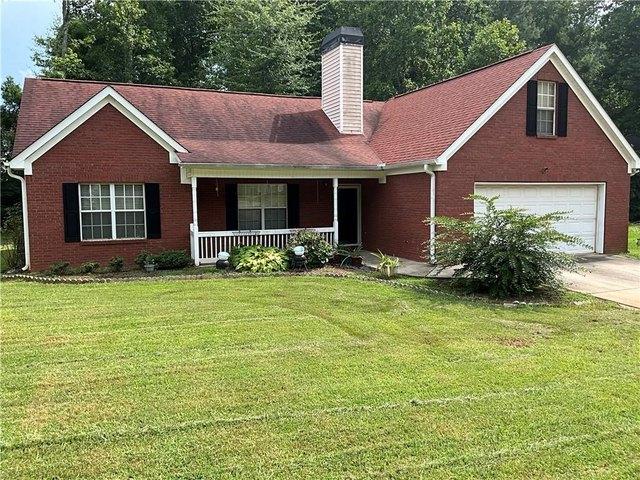 242 Pebble Creek Dr, McDonough, GA 30253