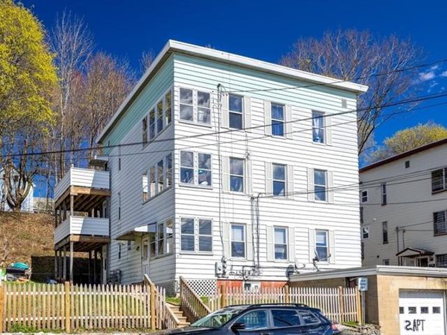 242 Pine St, Gardner, MA 01440